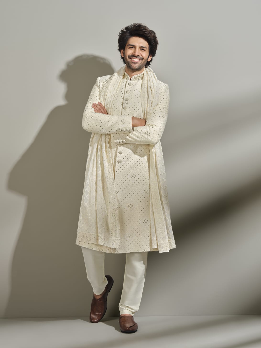 Get Ready In Manyavar's Contemporary Yet Classic Ensemble And Embrace # ...