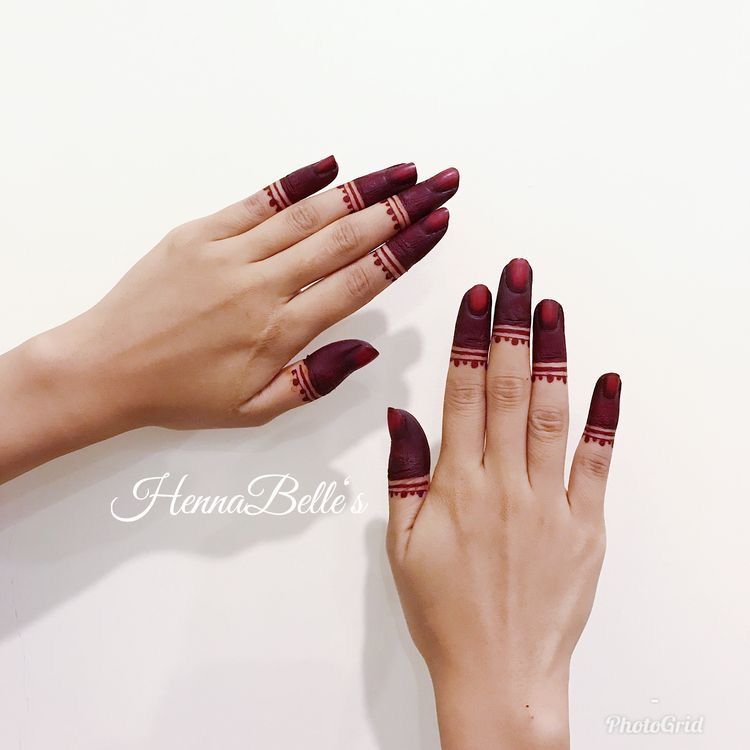 Simple Mehndi Designs For Minimalist Brides - Weddingplz Blog