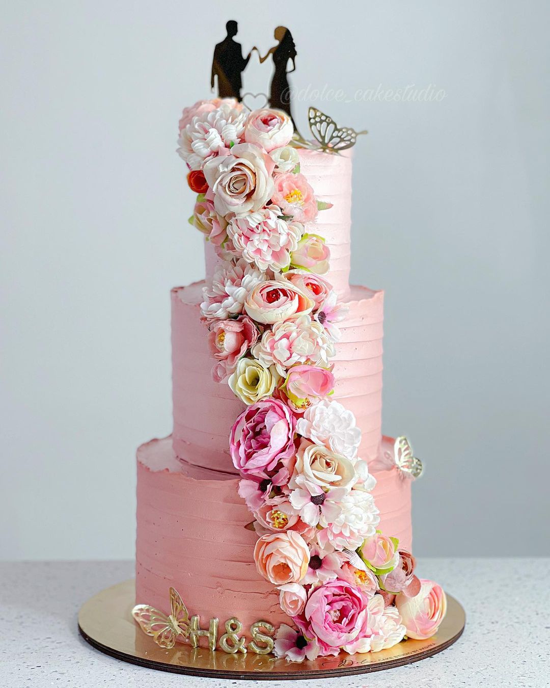 The Top 6 Bakeries in Delhi NCR for Your Perfect Wedding Cake ...