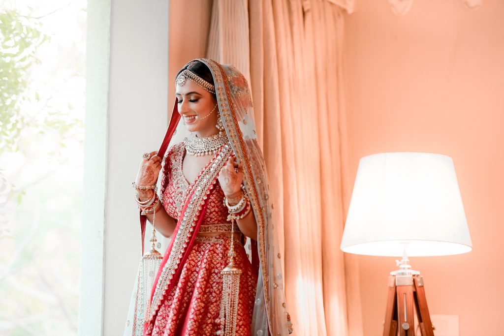 Chanu Dawani’s Outfit Selection, A Story Behind Her Wedding Lehenga ...