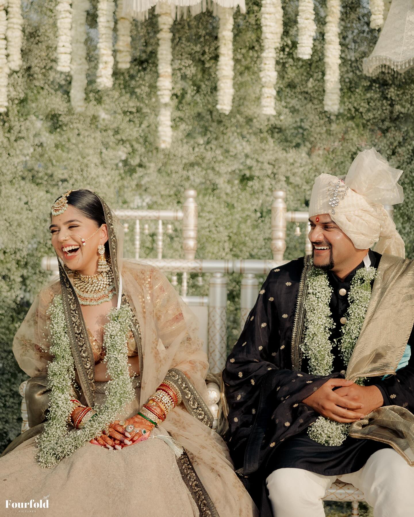 Groom Essentials: Must-Have Accessories for a Stylish Wedding Day Look ...