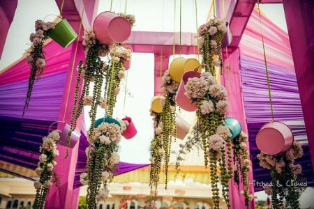 Amazing Mehendi Decor Ideas Making Your Moment More Happier, Just Go ...