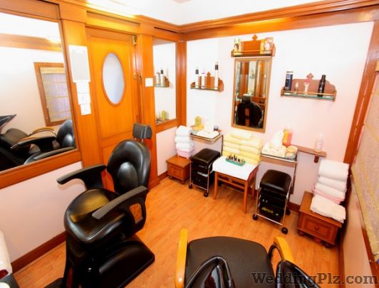 Beauty Parlour For Men in Bangalore, Bangalore Beauty Parlour For Men ...